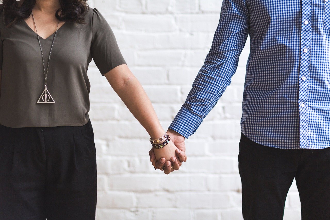 5 Ciri Pacaran yang Sehat Sebelum Menikah - Siap Nikah